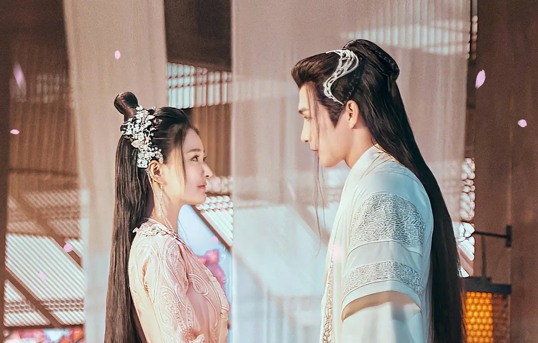 Song of the Moon – First Impression – QuippeQuest